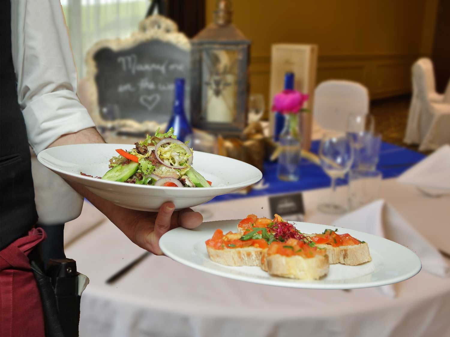 Picture Perfect Weddings in the Heritage Town of Pembroke